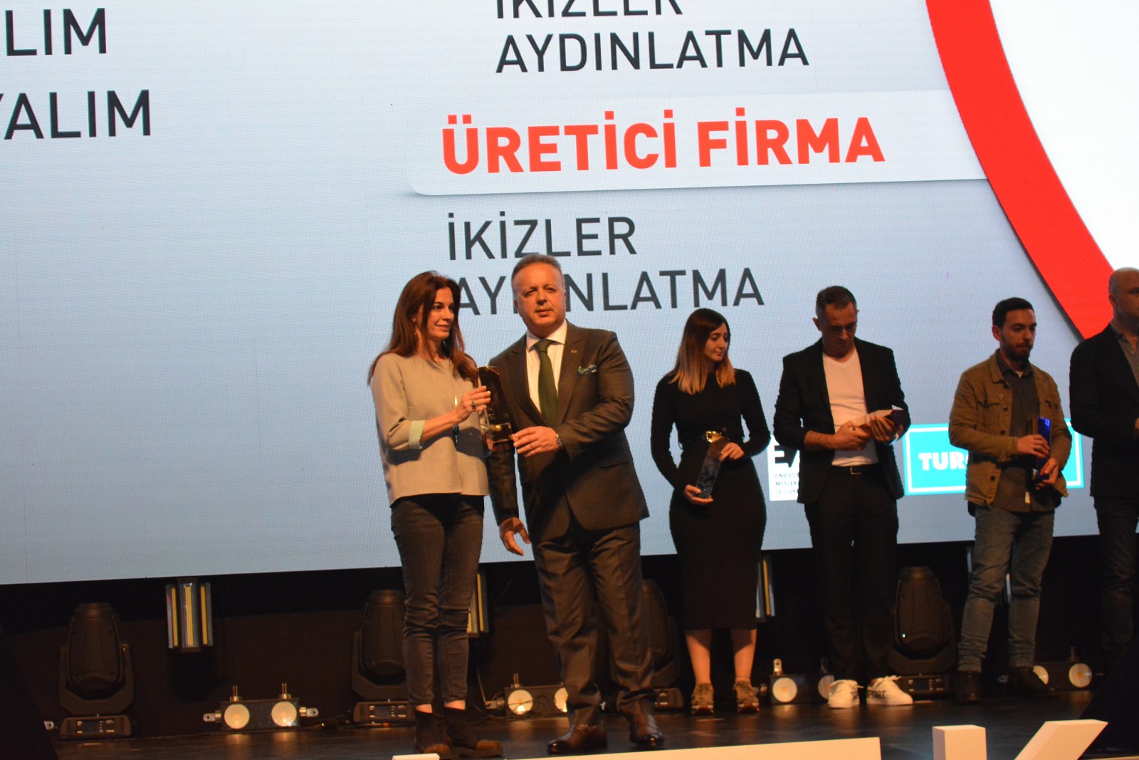 Photos of success DESİGN TURKEY "Gemini Lighting" | Lighting magazine